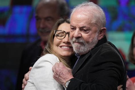 Quem é Janja Esposa De Lula E Futura Primeira Dama Do Brasil