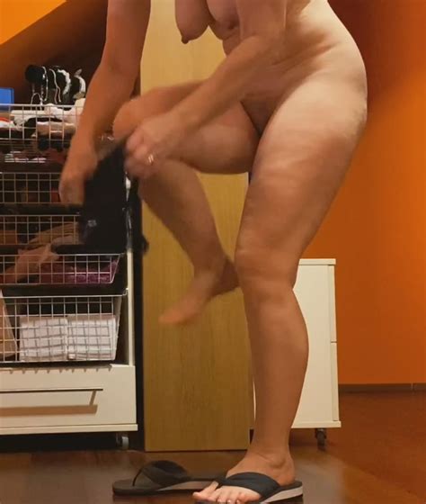 Noblewoman Florida Dresing Up Pantyhose 16 Pics Xhamster