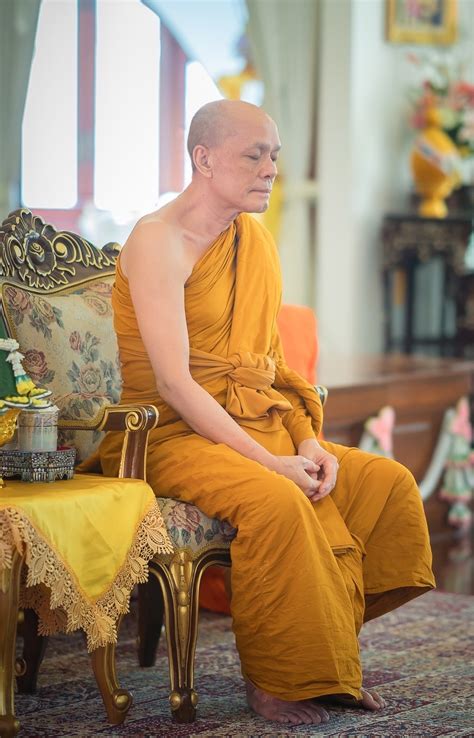 พระธรรมวชิรมุนี วิ โอวาทธรรมและศาสนกิจ