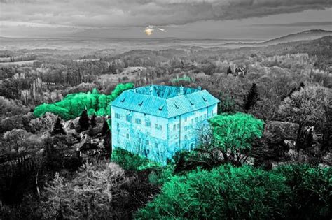 10 Unexplained Mysteries Around The World Interesting Facts