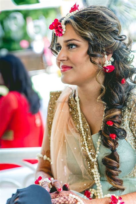 Messy Braid Indian Bridal Hairstyles Messy Braided Hairstyles Wedding Hairstyles For Medium Hair