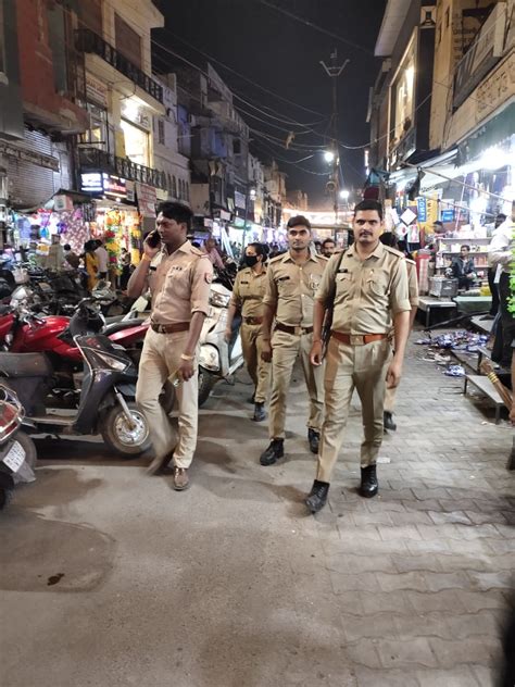 Agra Police On Twitter Agrapolice कानून एवं शांति व्यवस्था के