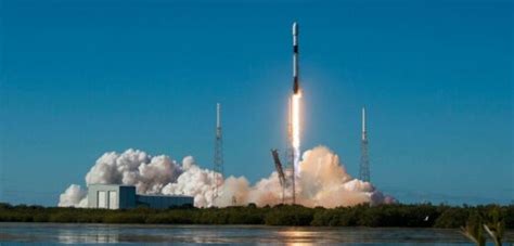 Spacexs 200th Launch Ferries A Whopping 114 Satellites Into Orbit