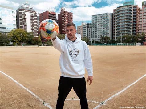 ルーカスポドルスキさんのインスタグラム写真 ルーカスポドルスキInstagram ルーカスポドルスキ選手が手がけるストリートブランド とSOPH 発今年設立 周年を迎える