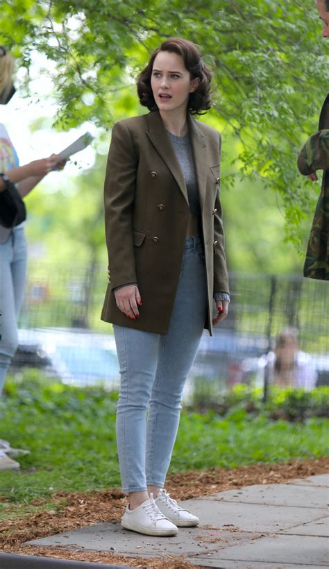 Rachel Brosnahan At The Marvelous Mrs Maisel Set In Manhattan 0518