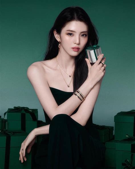 익스트림무비 한소희 부쉐론