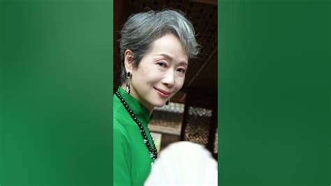 《新白娘子传奇》幕后揭秘：许仙为何女扮男装？叶童一句话道出真相！许仙叶童 赵雅芝 明星资讯 Youtube