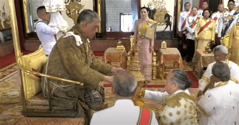 Suthida History Of Royal Women