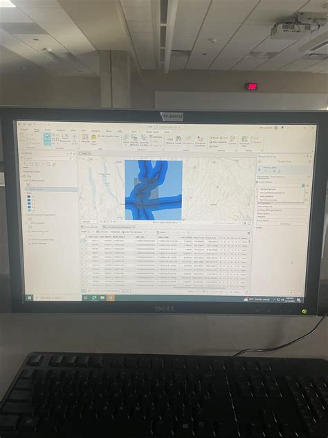 why is my reclass layer not showing as an option for spatial join r