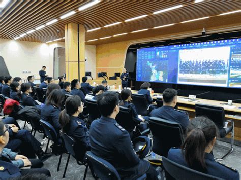 智慧云监管 青春我先行闵行区市场监督管理局开展青年干部 学习演练讨论 智慧监管云中心活动 搜狐大视野 搜狐新闻