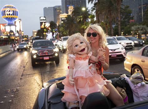 Las Vegas Entertainment Community Gathers In Solidarity On Strip Kats