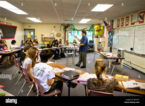 Middle School Spanish Class