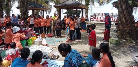 Pelatihan Dalang Sampah Dalam Perayaan Paskah PWGT