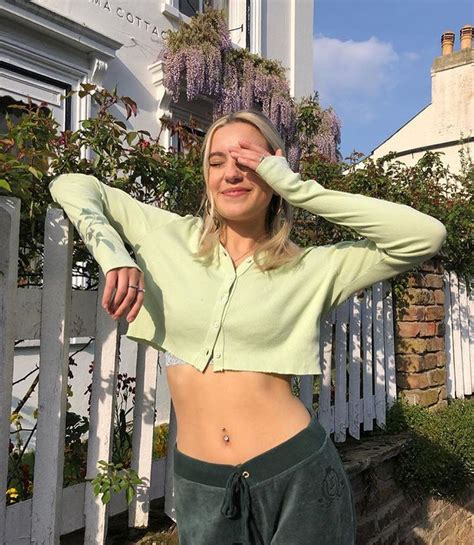 Olivia Grace On Instagram “a Big Old Range Of Cheese 😁” Fashion