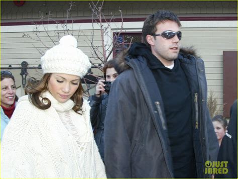 Ben Affleck Praises Ex Jennifer Lopezs Work In Hustlers Photo