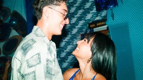 Plex Publica Su Primera Foto Con Aitana En Indonesia Tras Confirmar Su