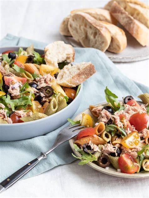 Koude Pastasalade Met Pesto En Gerookte Kip Artofit