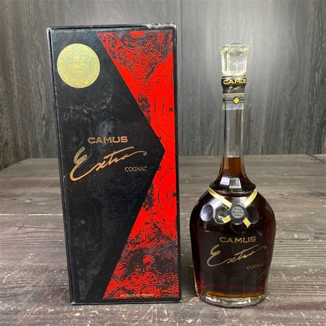 【未使用】新品未開封 Camus カミュ Extra エクストラ ロングネック Cognac コニャック 箱付 ブランデー 古酒の落札情報詳細