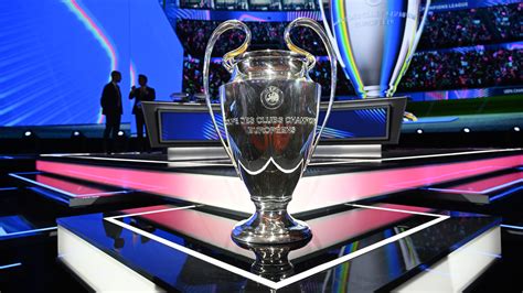 Auslosung Der Playoffs Der Champions League Heute Live Im Tv Und Live