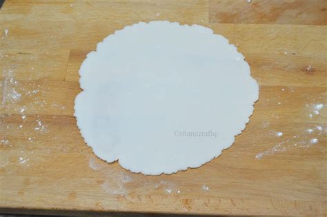 Chawal Ki Roti ~ Rice Roti ~ Rice Flour Tortilla ~ Akki Roti Shanaz