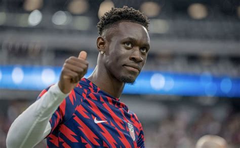 Cm Arsenal Want €40m For One Of Milans Dream Attacking Targets