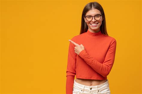 注意 女性の画像 411 030 件の Stock 写真ベクターおよびビデオ Adobe Stock