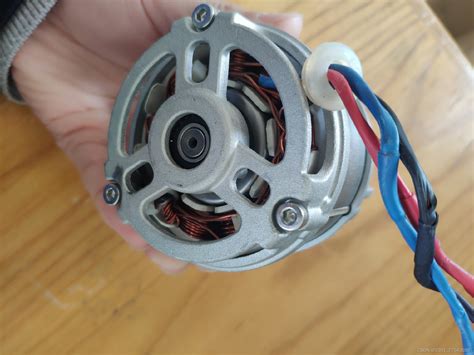 低压无感bldc方波控制方案 反电动势和比较器检测位置 带载满载启动bldc强拖 Csdn博客