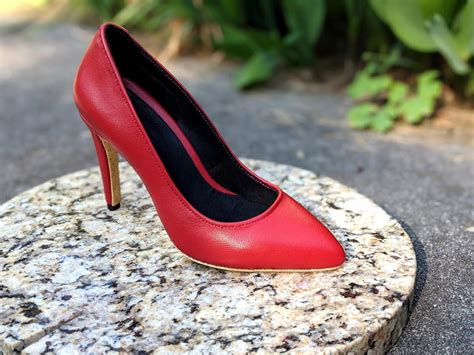 My Toe Box Has A Crease Dent In How Do I Fix This Shoemaking