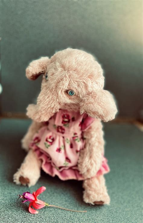 Stuffed Elephants Tedsby