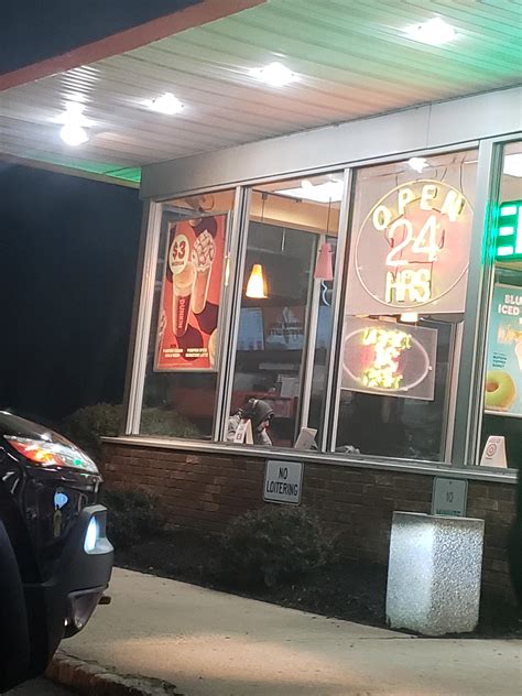 Just Came Across A Stereotypical Hackerman In The Wild Complete With