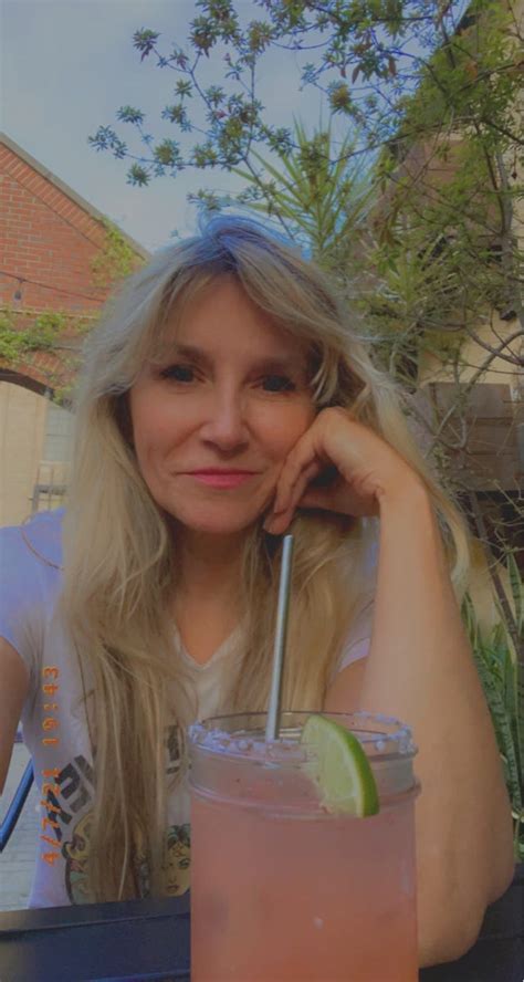 Trish Ward Utter Medium