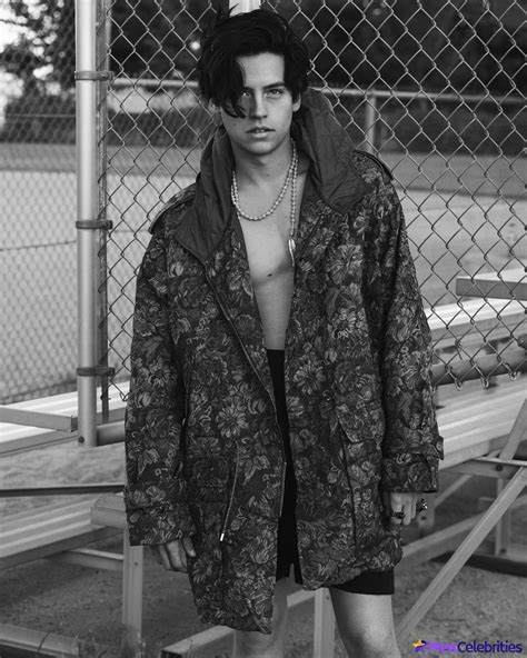 Cole Sprouse Huge Bulge And Underwear Photos Men Celebrities 12960