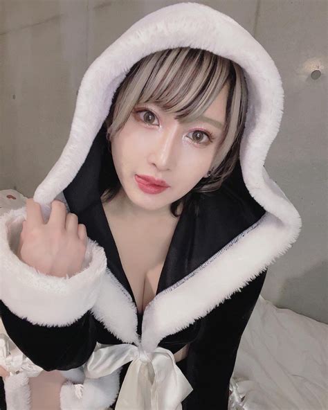 Yuuri On Twitter サンタさん！！yuuriちゃんはフォロワーさんがもっともっともーーっと欲しい！！／／