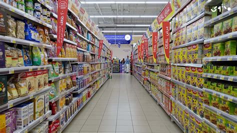 قررت اللجنة العليا لحماية المستهلك في الإمارات استثناء مجموعة من السلع
