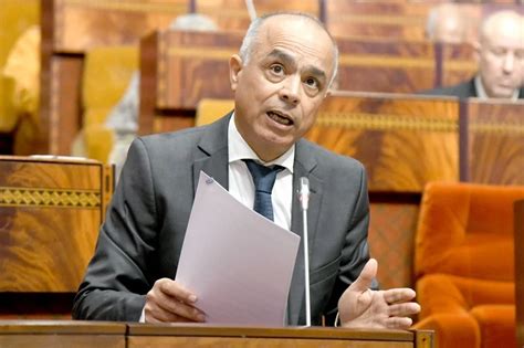 بنموسى يحذر من خطورة جعل التلاميذ ضحية المزايدات بشأن إصلاح التعليم