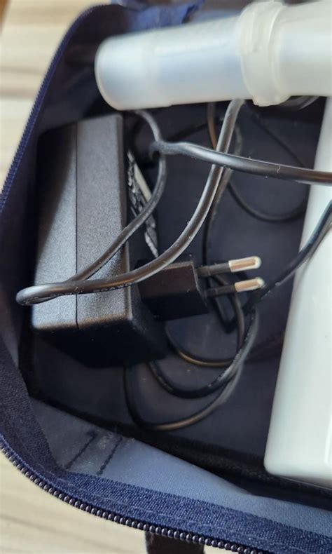 Omron Portable Nebuliser Health And Nutrition Medical Supplies And Tools On Carousell