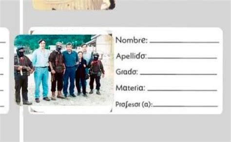 Qué es eso Lanzan etiquetas de AMLO para forrar cuadernos este