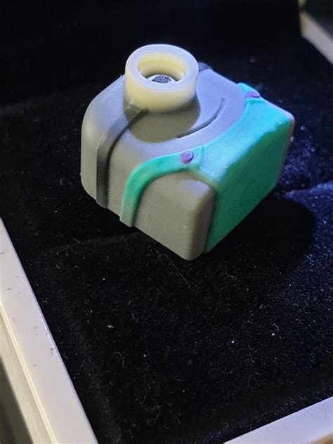 Despicable Me Artisan Minion Keyboard Keycap Computers And Tech Parts