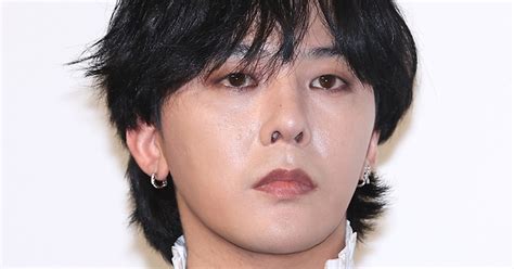 지드래곤이 그린 데이지꽃 그림 경매 나온다3000만원부터 시작