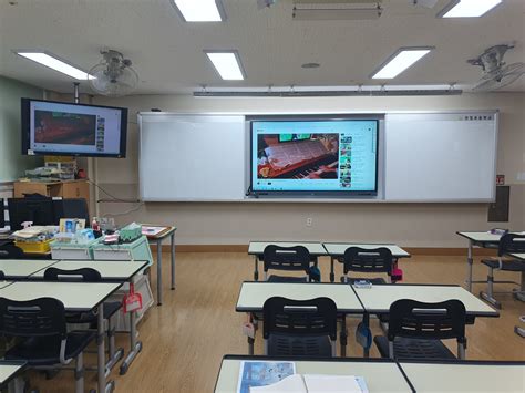 파주시 모 초등학교 전자칠판 설치 사례
