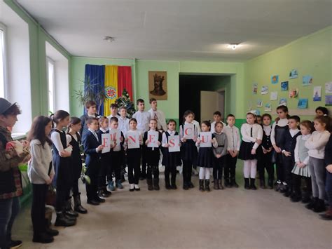 Ianuarie Ziua Marelui Poet Mihai Eminescu Gimnaziul Nr