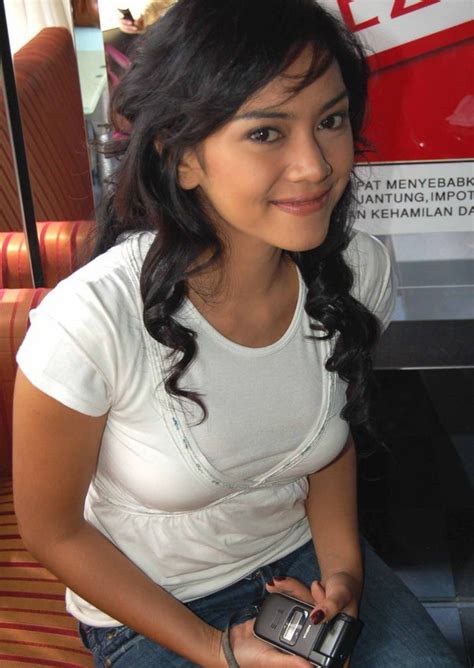 Selebritis Masayu Anastasia Actress Hot Dress Picture Artis