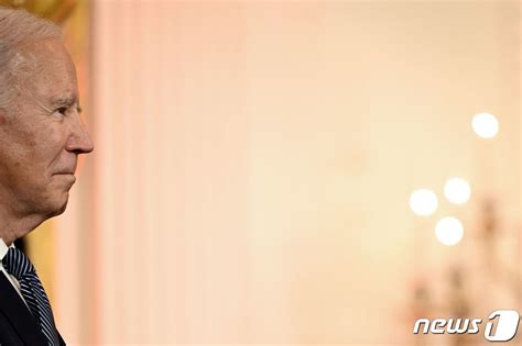 백악관의 印 축제 디왈리 축하 행사 참석한 바이든 네이트 뉴스