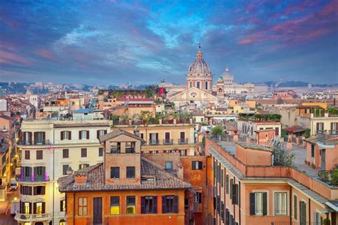 早朝のローマの町並み ローマの風景 イタリアの風景 イタリアガイド