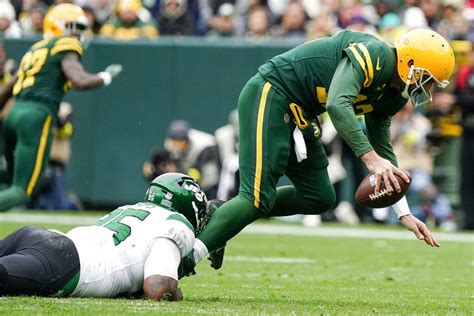 Should Jets Be Worried About Quinnen Williams And Aaron Rodgers