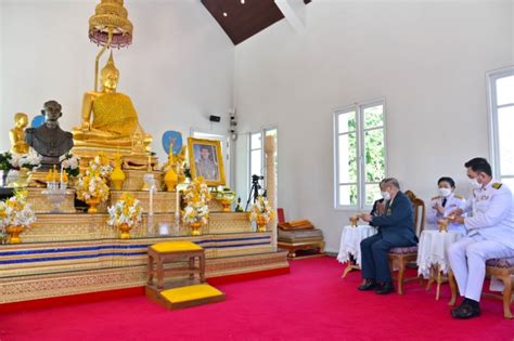 ข่าวผู้บริหารมูลนิธิชัยพัฒนา เลขาธิการมูลนิธิชัยพัฒนา ร่วมในพิธีทำบุญตักบาตรและเป็นประธานใน