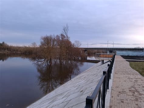 В Брянске строят новую набережную в микрорайоне Речном