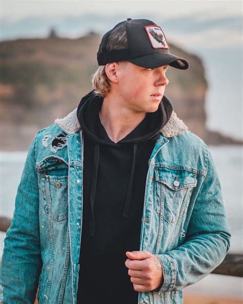 That Summer By Alex Mather Review Illustrate Magazine