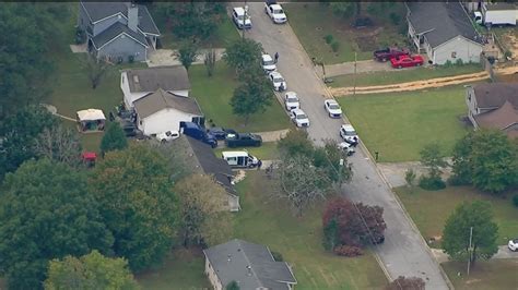 Gwinnett Swat Arrests Man Barricaded In Home Near Loganville