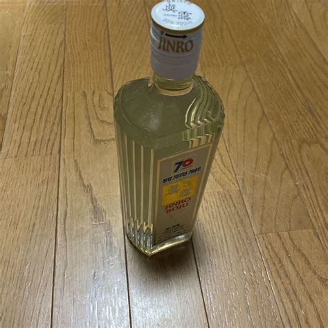Jinro Soju 蒸留式焼酎 70周年 限定品 蒸溜式 720ml 眞露 韓国 酒 ドリンク、水、お酒